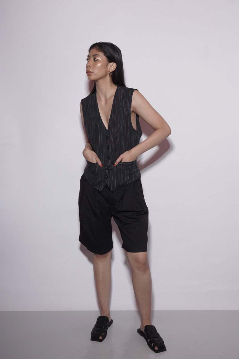 Rintik Vest